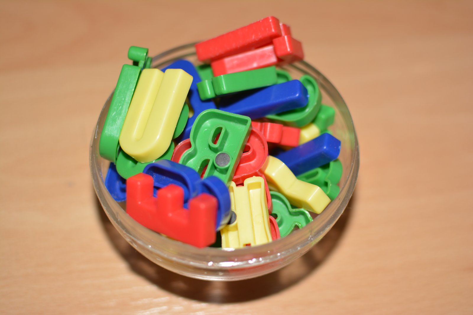 Magnety abeceda pismena, - 2,50 € od predávajúcej majka_m2 | Bazár ...