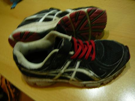 Chlapcenske botasky, asics,32 - Darujem od predávajúcej luciakk | Bazár ...